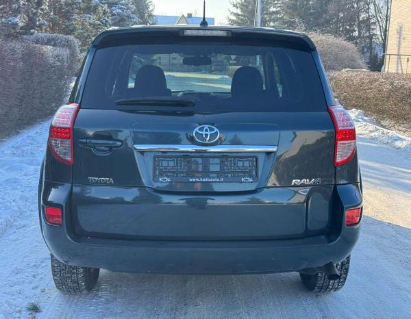 Zaļš Toyota RAV4 2009 Marijampole, ar dzinēja tilpumu 2.20 L un nobraukumu 315 tūkst. km par 5950 €, foto 6 vietnē AUTOMOTO.COM.LV