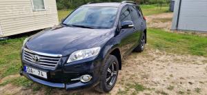 Zaļš Toyota RAV4 2011 Rīga, ar dzinēja tilpumu 2.00 L un nobraukumu 143 tūkst. km par 7000 €, foto  vietnē AUTOMOTO.COM.LV
