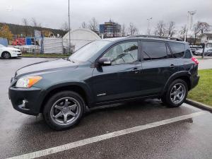 Zaļš Toyota RAV4 2012 Viļņa, ar dzinēja tilpumu 3.46 L un nobraukumu 250 tūkst. km par 8300 €, foto 19 vietnē AUTOMOTO.COM.LV