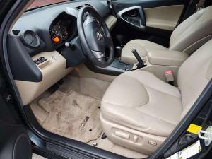 Zaļš Toyota RAV4 2012 Viļņa, ar dzinēja tilpumu 3.46 L un nobraukumu 250 tūkst. km par 8300 €, foto 26 vietnē AUTOMOTO.COM.LV
