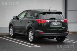Zaļš Toyota RAV4 2013 Rīga, ar dzinēja tilpumu 2.20 L un nobraukumu 0 tūkst. km par 12750 €, foto 6 vietnē AUTOMOTO.COM.LV