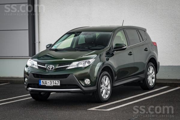 Zaļš Toyota RAV4 2013 Rīga, ar dzinēja tilpumu 2.20 L un nobraukumu 231 tūkst. km par 12350 €, foto 1 vietnē AUTOMOTO.COM.LV