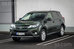Green Toyota RAV4 2013 in Riga, with an engine capacity of 2.20 L and mileage of 231 thousand km for 12350 €, photo  on AUTOMOTO.COM.LV