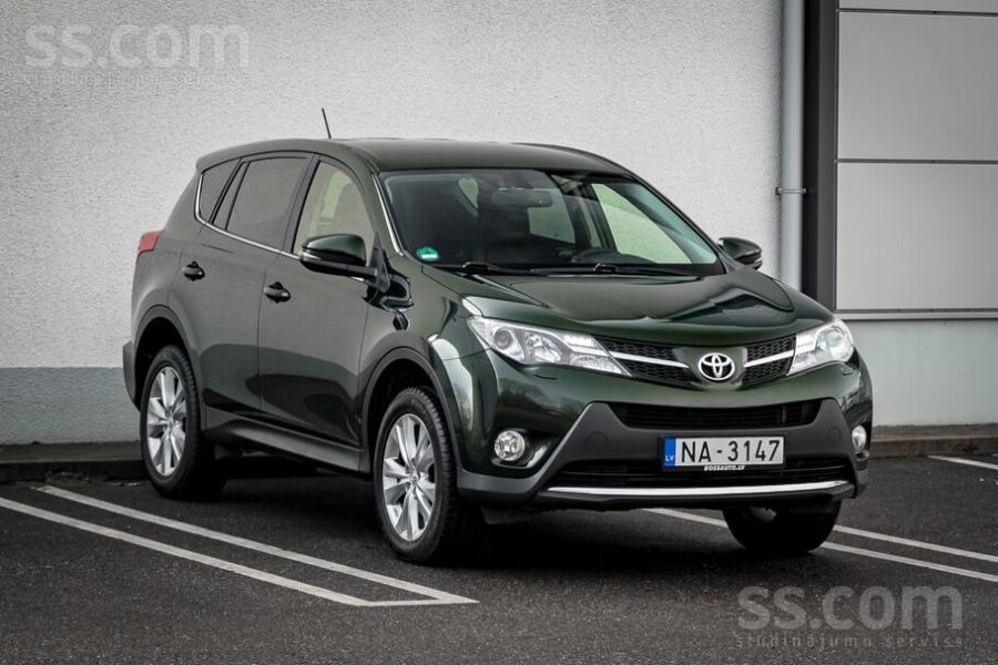Zaļš Toyota RAV4 2013 Rīga, ar dzinēja tilpumu 2.20 L un nobraukumu 231 tūkst. km par 12350 €, foto 4 vietnē AUTOMOTO.COM.LV