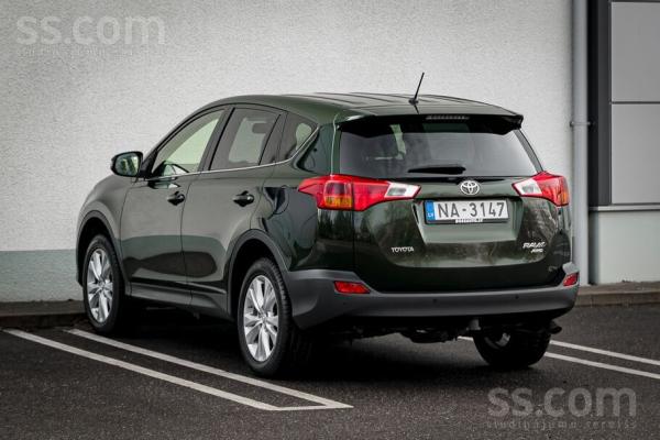 Zaļš Toyota RAV4 2013 Rīga, ar dzinēja tilpumu 2.20 L un nobraukumu 231 tūkst. km par 12350 €, foto 6 vietnē AUTOMOTO.COM.LV