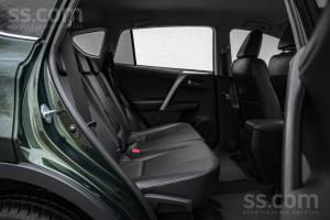 Zaļš Toyota RAV4 2013 Rīga, ar dzinēja tilpumu 2.20 L un nobraukumu 231 tūkst. km par 12350 €, foto 16 vietnē AUTOMOTO.COM.LV