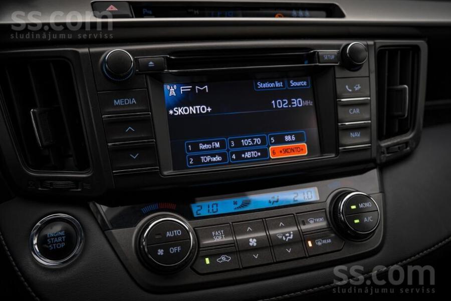 Zaļš Toyota RAV4 2013 Rīga, ar dzinēja tilpumu 2.20 L un nobraukumu 231 tūkst. km par 12350 €, foto 25 vietnē AUTOMOTO.COM.LV