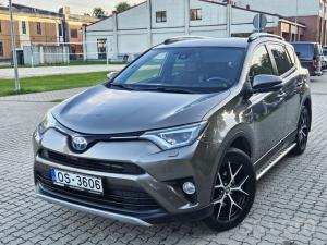 Zaļš Toyota RAV4 2016 Rīga, ar dzinēja tilpumu 2.50 L un nobraukumu 93 tūkst. km par 21700 €, foto 3 vietnē AUTOMOTO.COM.LV