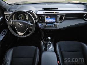Zaļš Toyota RAV4 2016 Rīga, ar dzinēja tilpumu 2.50 L un nobraukumu 93 tūkst. km par 21700 €, foto 6 vietnē AUTOMOTO.COM.LV