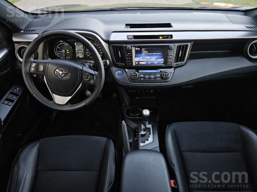 Zaļš Toyota RAV4 2016 Rīga, ar dzinēja tilpumu 2.50 L un nobraukumu 93 tūkst. km par 21700 €, foto 6 vietnē AUTOMOTO.COM.LV