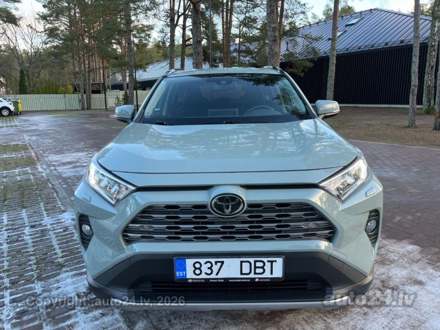 Zaļš Toyota RAV4 2019 Tallina, ar dzinēja tilpumu 2.00 L un nobraukumu 107 tūkst. km par 22500 €, foto 6 vietnē AUTOMOTO.COM.LV