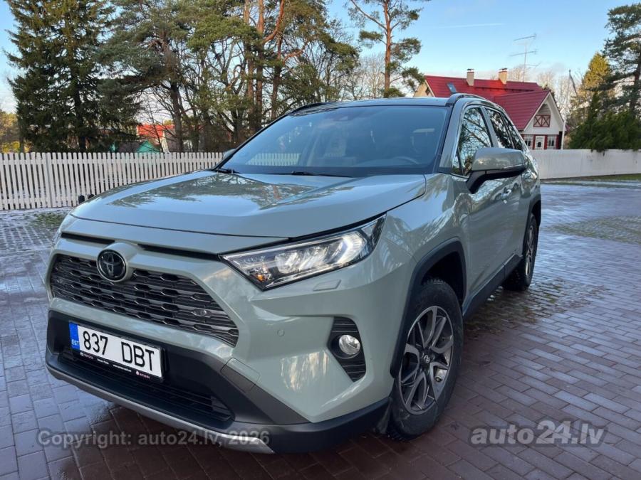 Zaļš Toyota RAV4 2019 Tallina, ar dzinēja tilpumu 2.00 L un nobraukumu 107 tūkst. km par 22500 €, foto 15 vietnē AUTOMOTO.COM.LV