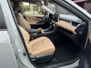 Zaļš Toyota RAV4 2019 Šauļi, ar dzinēja tilpumu 1.99 L un nobraukumu 119 tūkst. km par 27000 €, foto 9 vietnē AUTOMOTO.COM.LV