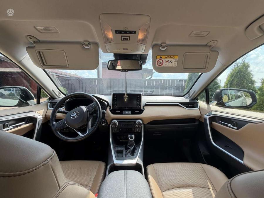 Zaļš Toyota RAV4 2019 Šauļi, ar dzinēja tilpumu 1.99 L un nobraukumu 119 tūkst. km par 27000 €, foto 11 vietnē AUTOMOTO.COM.LV