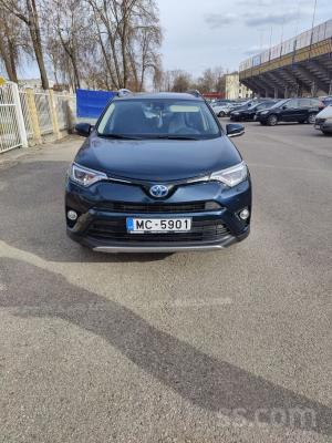 Green Toyota RAV4 2019 in Daugavpils, with an engine capacity of 2.50 L and mileage of 120 thousand km for 20000 €, photo  on AUTOMOTO.COM.LV
