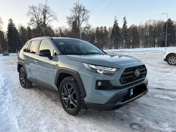 Zaļš Toyota RAV4 2020 Kauņa, ar dzinēja tilpumu 2.50 L un nobraukumu 80 tūkst. km par 27500 €, foto 5 vietnē AUTOMOTO.COM.LV