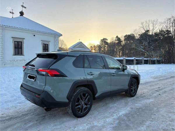 Zaļš Toyota RAV4 2020 Kauņa, ar dzinēja tilpumu 2.50 L un nobraukumu 80 tūkst. km par 27500 €, foto 8 vietnē AUTOMOTO.COM.LV