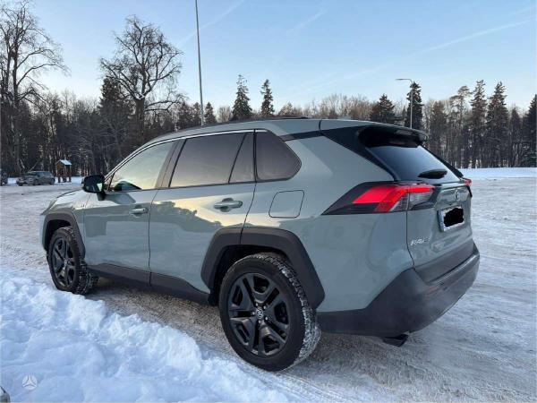 Zaļš Toyota RAV4 2020 Kauņa, ar dzinēja tilpumu 2.50 L un nobraukumu 80 tūkst. km par 27500 €, foto 9 vietnē AUTOMOTO.COM.LV