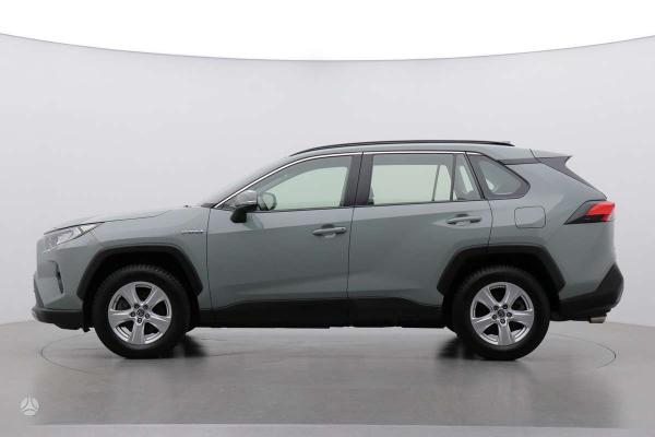 Zaļš Toyota RAV4 2021 Viļņa, ar dzinēja tilpumu 2.49 L un nobraukumu 46 tūkst. km par 28900 €, foto 4 vietnē AUTOMOTO.COM.LV