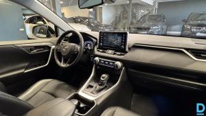 Zaļš Toyota RAV4 2021 Mārupe, ar dzinēja tilpumu 2.50 L un nobraukumu 145 tūkst. km par 26990 €, foto 9 vietnē AUTOMOTO.COM.LV