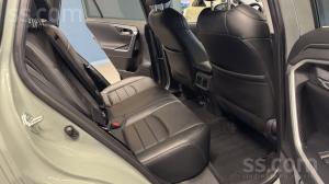 Zaļš Toyota RAV4 2021 Rīga, ar dzinēja tilpumu 2.00 L un nobraukumu 182 tūkst. km par 21990 €, foto 13 vietnē AUTOMOTO.COM.LV