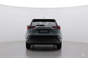 Zaļš Toyota RAV4 2022 Viļņa, ar dzinēja tilpumu 2.49 L un nobraukumu 84 tūkst. km par 33500 €, foto 6 vietnē AUTOMOTO.COM.LV