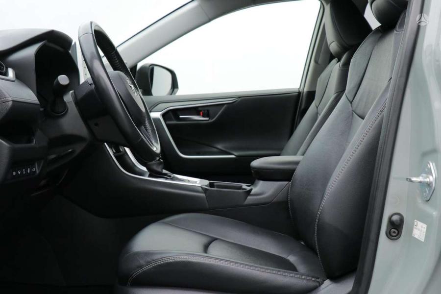 Zaļš Toyota RAV4 2022 Viļņa, ar dzinēja tilpumu 2.49 L un nobraukumu 84 tūkst. km par 33500 €, foto 13 vietnē AUTOMOTO.COM.LV