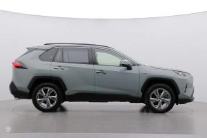 Zaļš Toyota RAV4 2022 Viļņa, ar dzinēja tilpumu 2.49 L un nobraukumu 84 tūkst. km par 33500 €, foto 18 vietnē AUTOMOTO.COM.LV