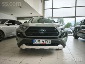 Зеленый Тойота РАВ 4 2024 в Рига, объемом двигателя 2.50 л и пробегом 55 тыс. км за 37900 €, фото 7 на AUTOMOTO.COM.LV