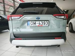 Зеленый Тойота РАВ 4 2024 в Рига, объемом двигателя 2.50 л и пробегом 55 тыс. км за 37900 €, фото 9 на AUTOMOTO.COM.LV