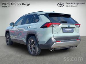 Green Toyota RAV4 2024 in Riga, with an engine capacity of 2.50 L and mileage of 51 thousand km for 38990 €, photo 25 on AUTOMOTO.COM.LV