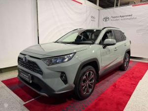 Zaļš Toyota RAV4 2025 Šauļi, ar dzinēja tilpumu 2.49 L un nobraukumu 16 tūkst. km par 37900 €, foto  vietnē AUTOMOTO.COM.LV