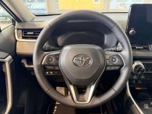 Zaļš Toyota RAV4 2025 Šauļi, ar dzinēja tilpumu 2.49 L un nobraukumu 16 tūkst. km par 38500 €, foto 11 vietnē AUTOMOTO.COM.LV