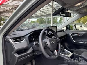 Zaļš Toyota RAV4 2025 Rīga, ar dzinēja tilpumu 2.50 L un nobraukumu 21 tūkst. km par 35850 €, foto 6 vietnē AUTOMOTO.COM.LV