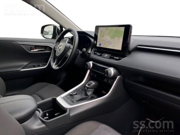 Zaļš Toyota RAV4 2025 Rīga, ar dzinēja tilpumu 2.50 L un nobraukumu 22 tūkst. km par 38490 €, foto 7 vietnē AUTOMOTO.COM.LV