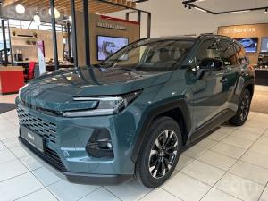 Zaļš Toyota RAV4 2026 Ventspils, ar dzinēja tilpumu 2.50 L un nobraukumu 10 tūkst. km par 41690 €, foto  vietnē AUTOMOTO.COM.LV