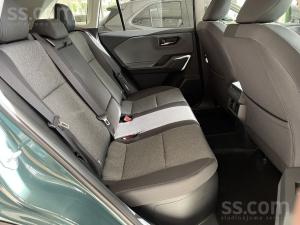 Zaļš Toyota RAV4 2026 Ventspils, ar dzinēja tilpumu 2.50 L un nobraukumu 10 tūkst. km par 41690 €, foto 9 vietnē AUTOMOTO.COM.LV