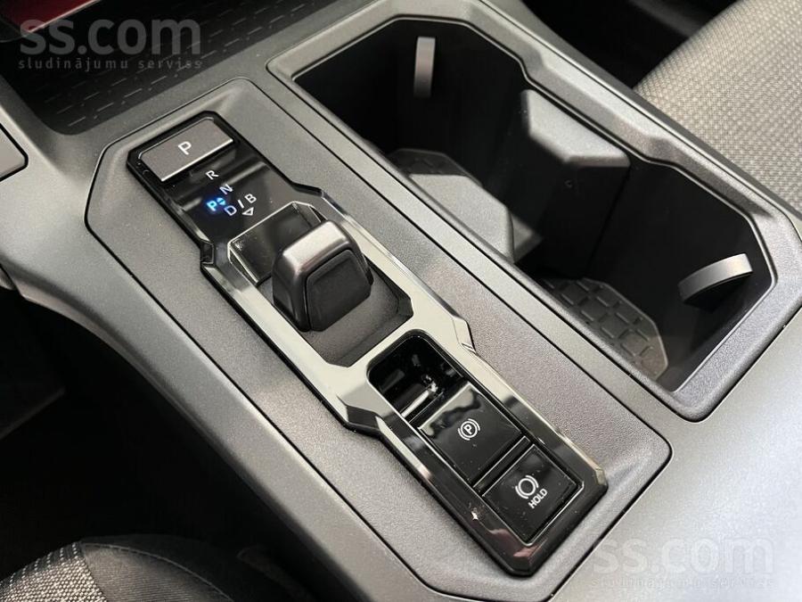 Zaļš Toyota RAV4 2026 Ventspils, ar dzinēja tilpumu 2.50 L un nobraukumu 10 tūkst. km par 41690 €, foto 16 vietnē AUTOMOTO.COM.LV