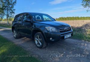 Green Toyota RAV4 2006 in Parnu, with an engine capacity of 2.20 L and mileage of 316 thousand km for 3600 €, photo  on AUTOMOTO.COM.LV