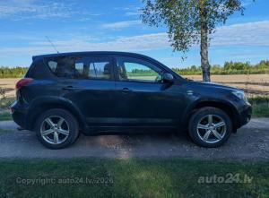 Zaļš Toyota RAV4 2006 Pērnava, ar dzinēja tilpumu 2.20 L un nobraukumu 316 tūkst. km par 3600 €, foto 6 vietnē AUTOMOTO.COM.LV