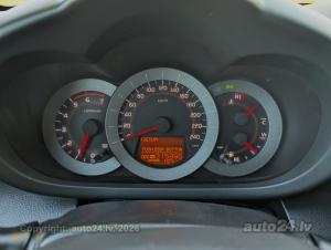 Zaļš Toyota RAV4 2006 Pērnava, ar dzinēja tilpumu 2.20 L un nobraukumu 316 tūkst. km par 3600 €, foto 15 vietnē AUTOMOTO.COM.LV