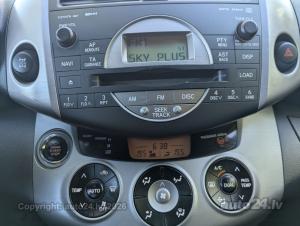 Zaļš Toyota RAV4 2006 Pērnava, ar dzinēja tilpumu 2.20 L un nobraukumu 316 tūkst. km par 3600 €, foto 17 vietnē AUTOMOTO.COM.LV