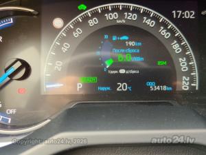 Зеленый Тойота РАВ 4 2022 в Таллин, объемом двигателя 2.49 л и пробегом 53 тыс. км за 36495 €, фото 14 на AUTOMOTO.COM.LV