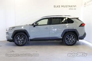 Zaļš Toyota RAV4 2023 Tallina, ar dzinēja tilpumu 2.49 L un nobraukumu 34 tūkst. km par 37500 €, foto 4 vietnē AUTOMOTO.COM.LV