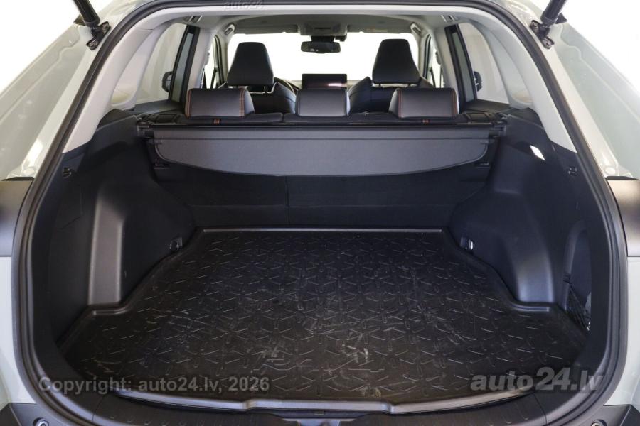 Zaļš Toyota RAV4 2023 Tallina, ar dzinēja tilpumu 2.49 L un nobraukumu 34 tūkst. km par 37500 €, foto 11 vietnē AUTOMOTO.COM.LV