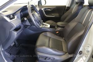 Zaļš Toyota RAV4 2023 Tallina, ar dzinēja tilpumu 2.49 L un nobraukumu 34 tūkst. km par 37500 €, foto 12 vietnē AUTOMOTO.COM.LV