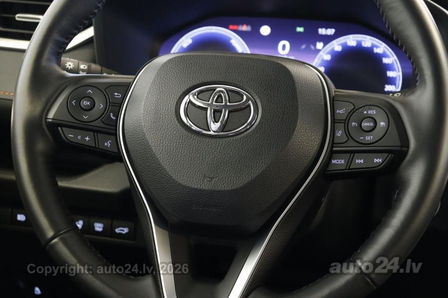 Zaļš Toyota RAV4 2023 Tallina, ar dzinēja tilpumu 2.49 L un nobraukumu 34 tūkst. km par 37500 €, foto 13 vietnē AUTOMOTO.COM.LV
