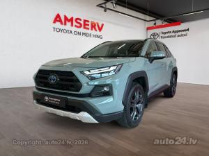 Green Toyota RAV4 2023 in Parnu, with an engine capacity of 2.50 L and mileage of 42 thousand km for 36990 €, photo  on AUTOMOTO.COM.LV
