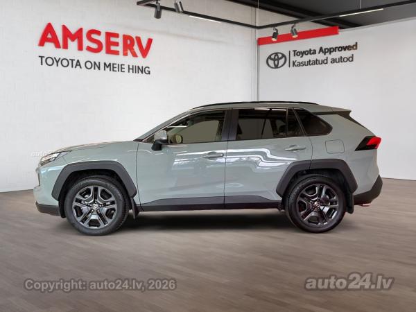 Zaļš Toyota RAV4 2023 Pērnava, ar dzinēja tilpumu 2.50 L un nobraukumu 42 tūkst. km par 36990 €, foto 3 vietnē AUTOMOTO.COM.LV