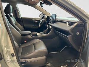 Zaļš Toyota RAV4 2023 Pērnava, ar dzinēja tilpumu 2.50 L un nobraukumu 42 tūkst. km par 36990 €, foto 7 vietnē AUTOMOTO.COM.LV